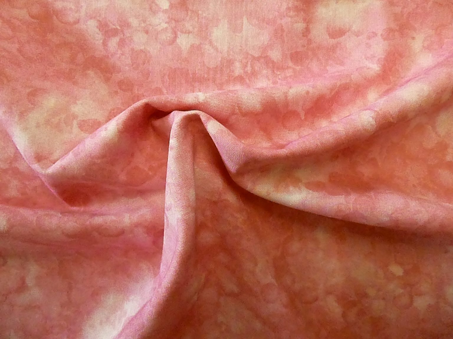 Stoff blush bubbles von Timeless Treasures – pw.kowalke-net.de